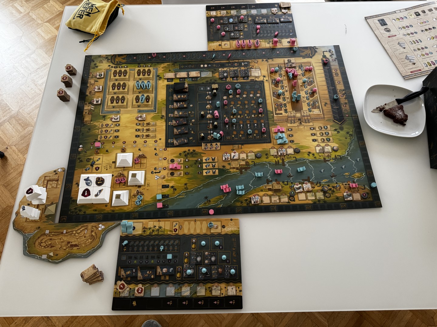 Men-Nefer – Vindjeu