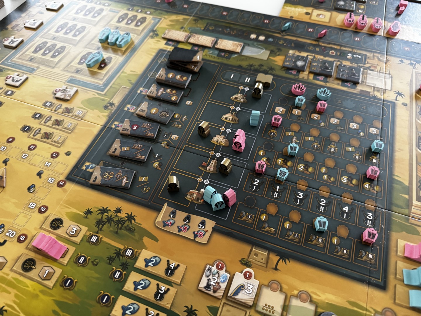 Men-Nefer – Vindjeu